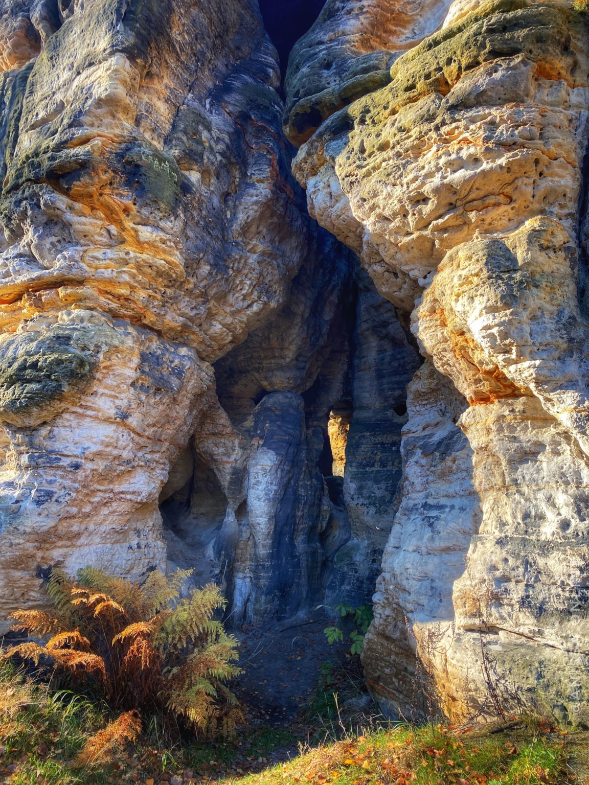 Rocks From The Chronicles of Narnia Trail Map - Tisa Walls - Rajec ...